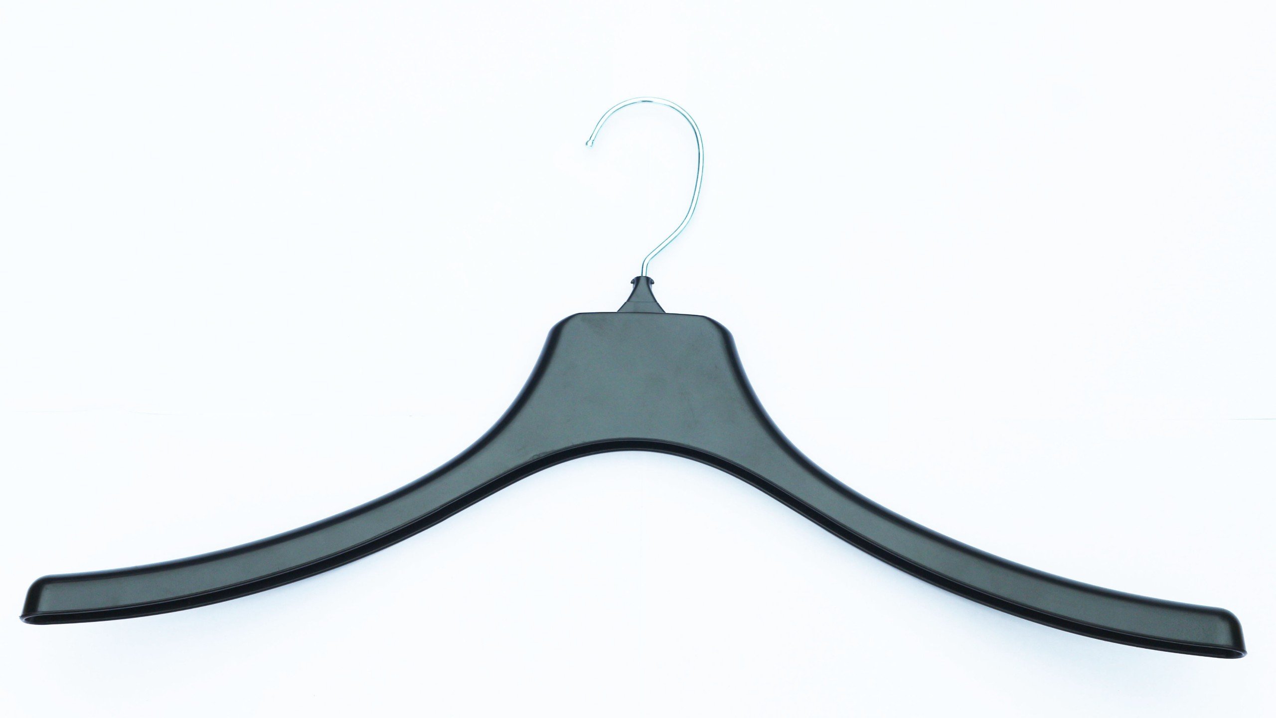 The convenience of plastic hangers - ATT VIETNAM INVESTMENT TECHNOLOGY JSC
